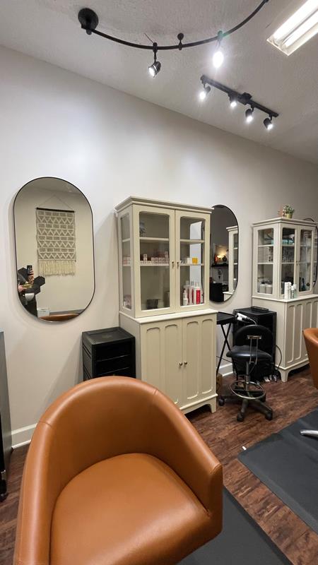 Salon 210 - Saint Johns, FL