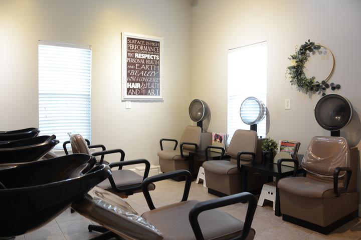 Salon 210 - Saint Johns, FL